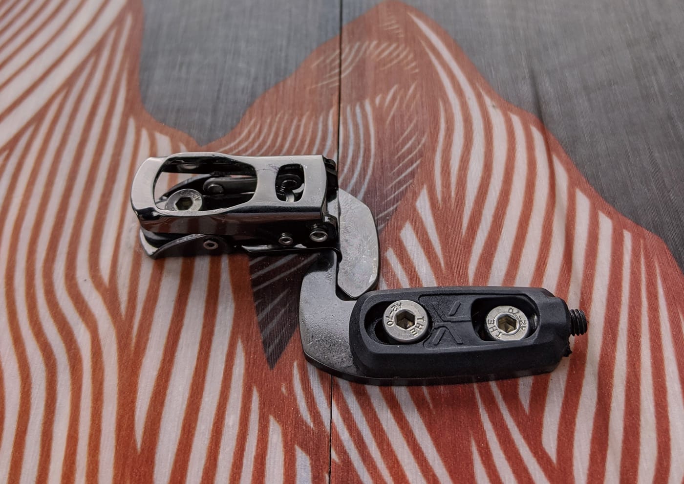 ULTRACLIP 2.0 | Karakoram Bindings 公式